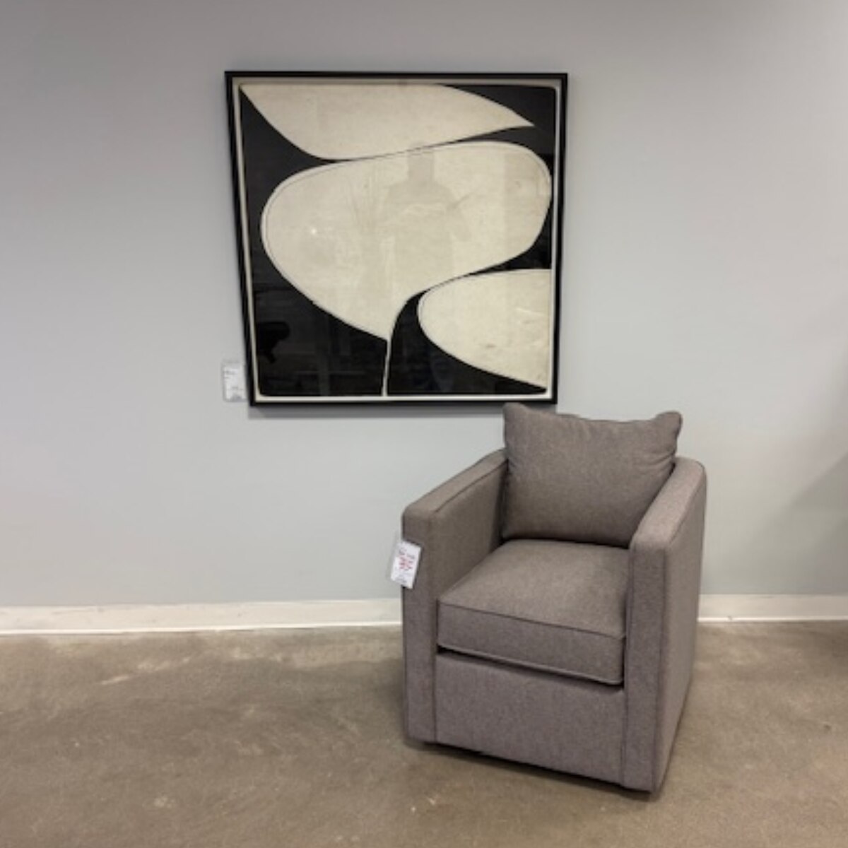 Hopper Swivel Chair - Milly Woods